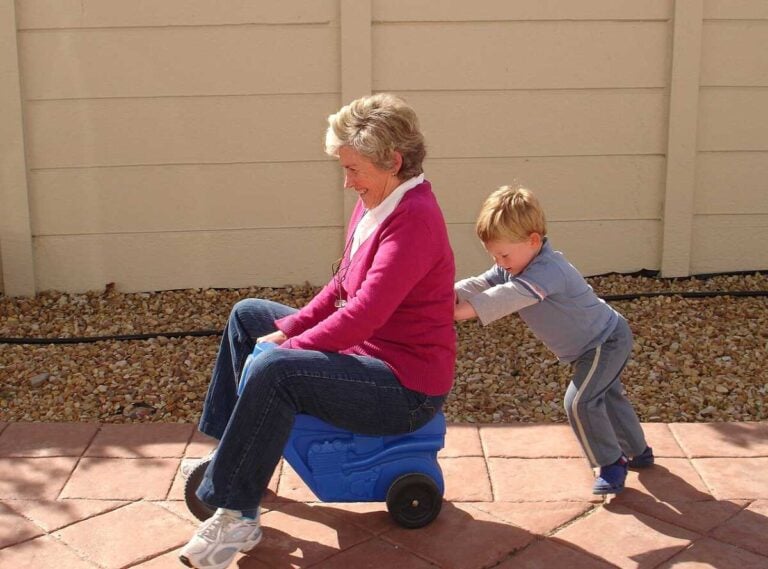 Grandchildren love visiting when their grandparents do these 7 ...